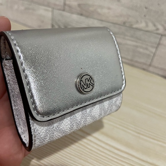 MICHAEL Michael Kors | Accessories | Michael Kors Airpod Case Keychain ...